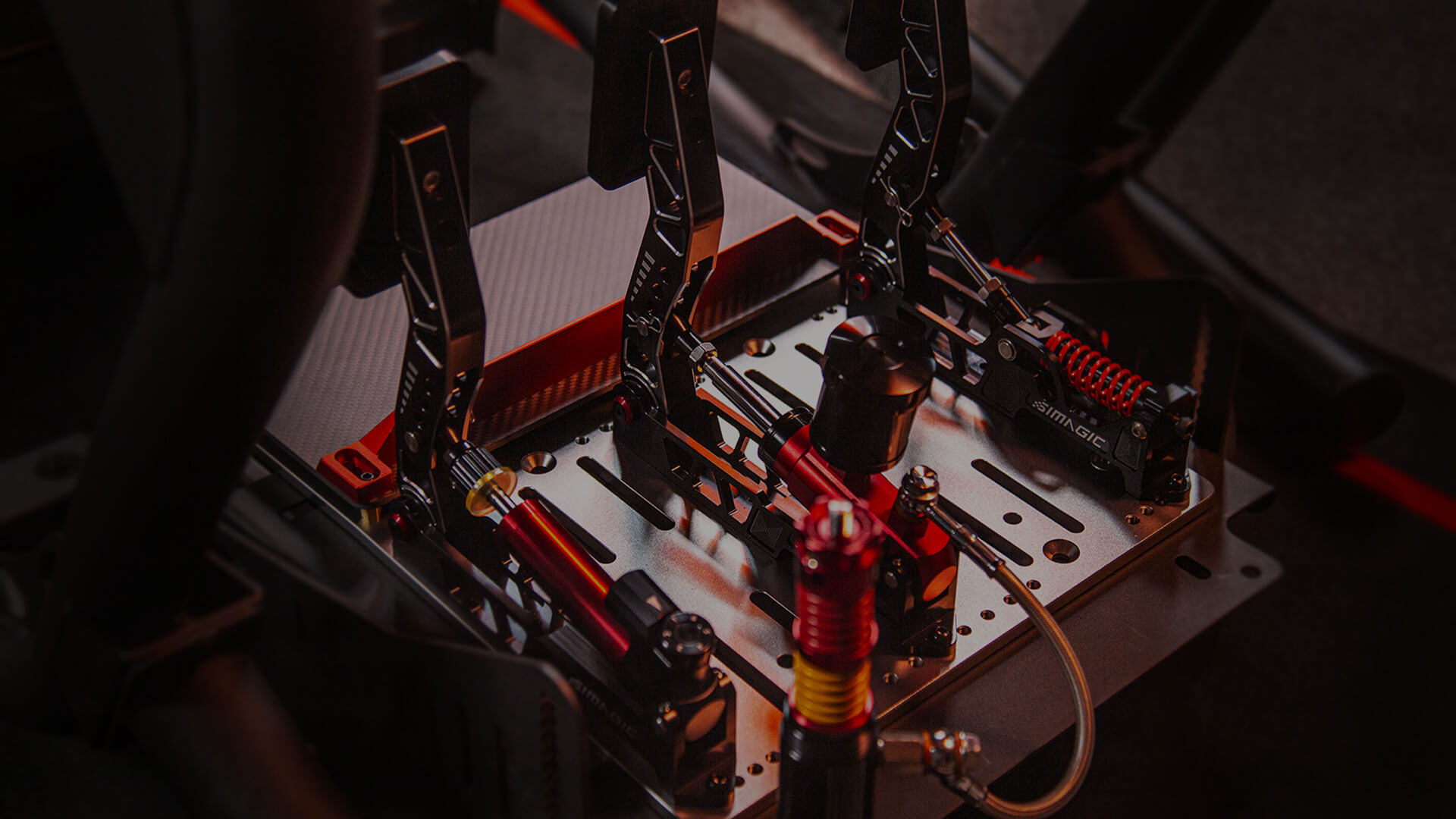 Simagic P2000 hydraulic simracing pedals